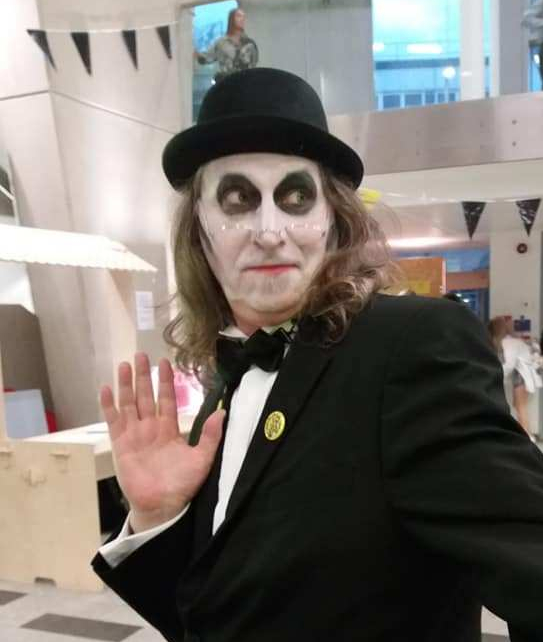 1. Your Host(s) | Seán Fitton, PhD